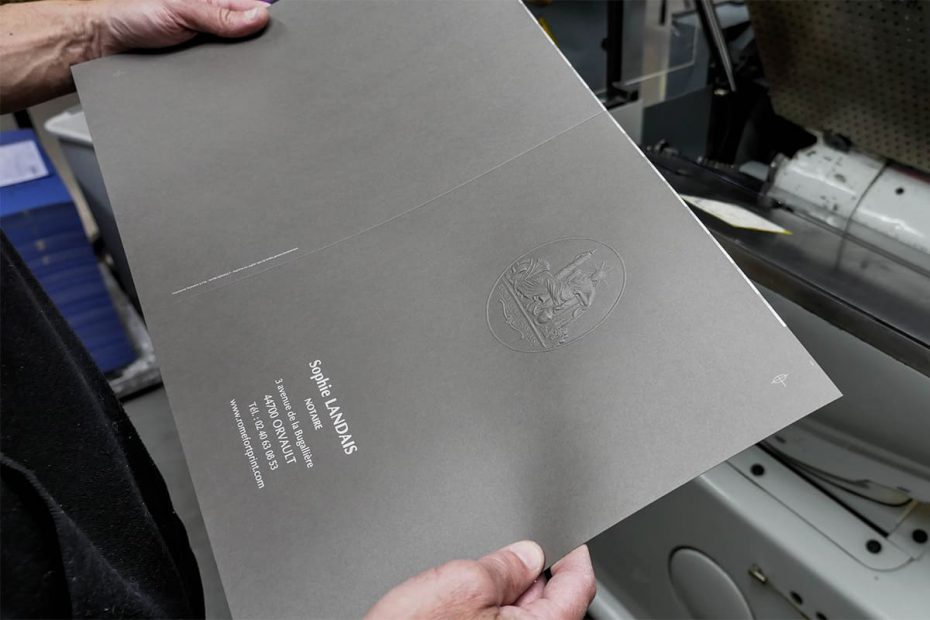 Le gaufrage - Romefort Imprimeurs